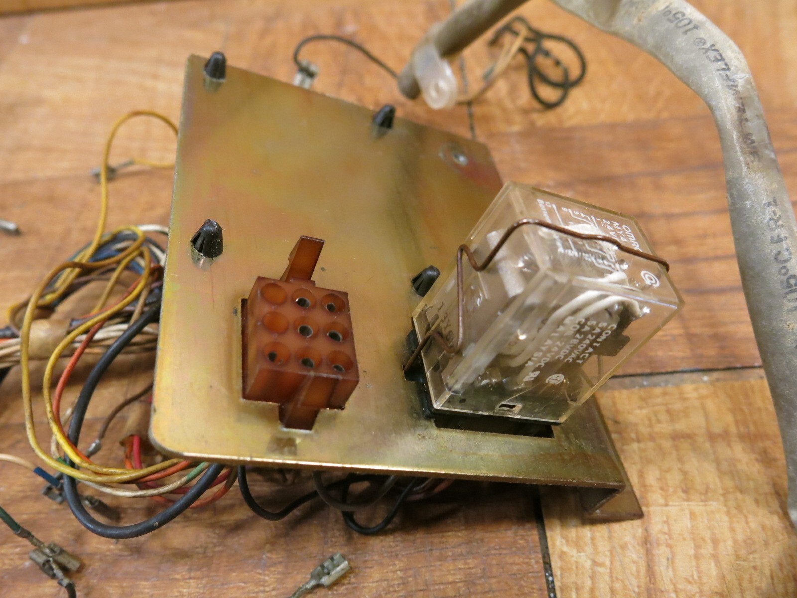 Rowe AMI Jukebox Mechanism Cam Switches w/ Wiring /Wire Harness TI1 TI2 ...