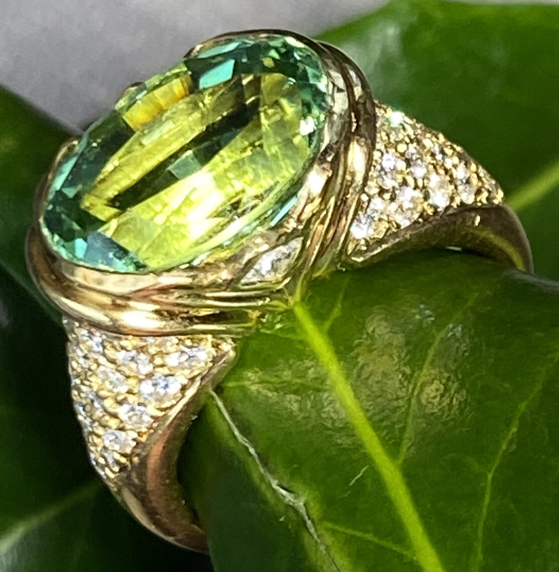 HUGE Green Tourmaline Diamond 18K Yellow Gold Vintage Ring 5.25 Unusual ...
