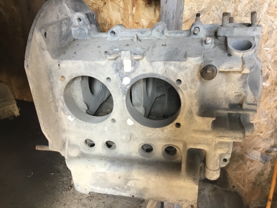 1966 F engine block type 1 case Volkswagen VW air cooled 1300 bug ghia ...