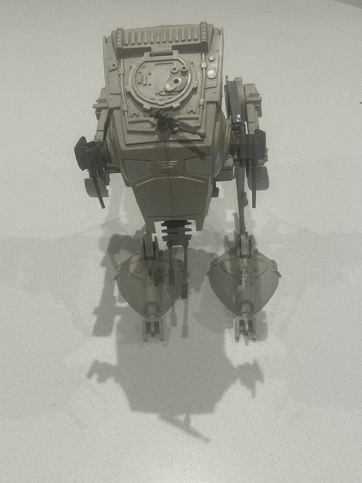 Vintage Star Wars Job Lot : Ships, Creatures, 150+ Figs And Graded ...