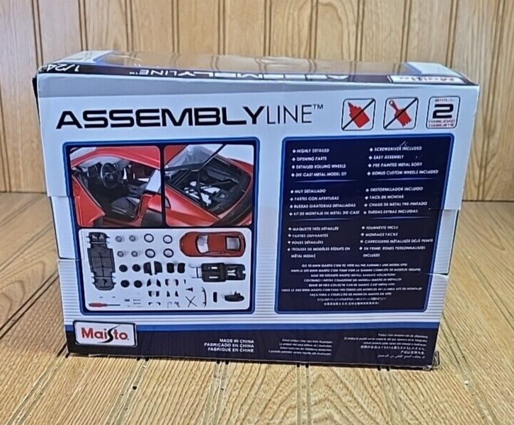 Maisto Audi R8 V10 Plus 1/24 Scale Assembly Line Metallic Red Diecast ...
