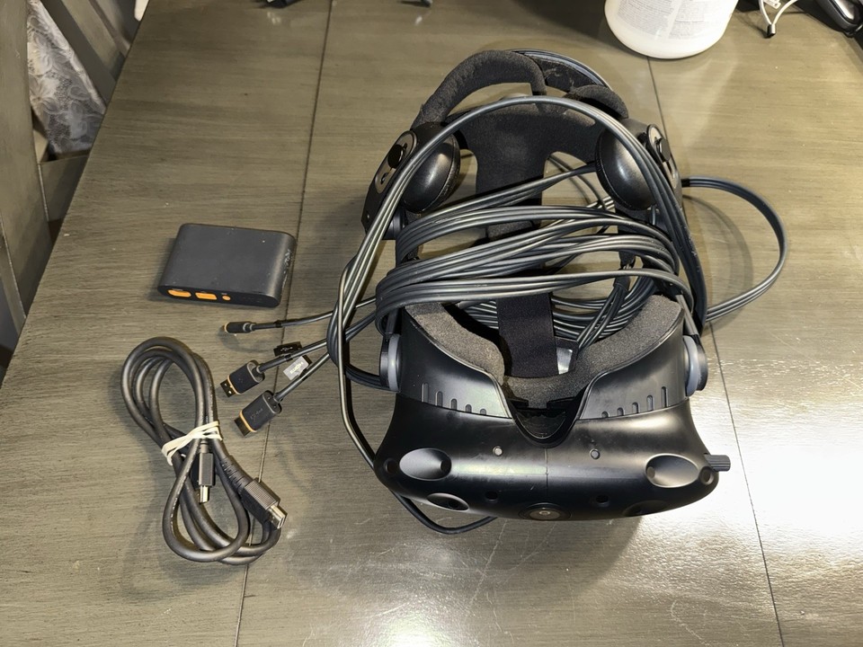 HTC Vive Virtual Reality Headset Only with Link Box & Cables | eBay