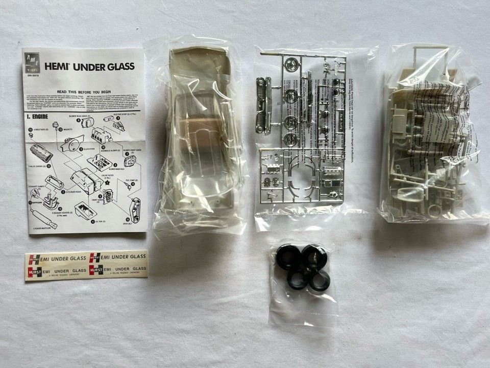 MPC The New Hurst Hemi Under Glass #38418 1/25 Scale Model Kit | eBay