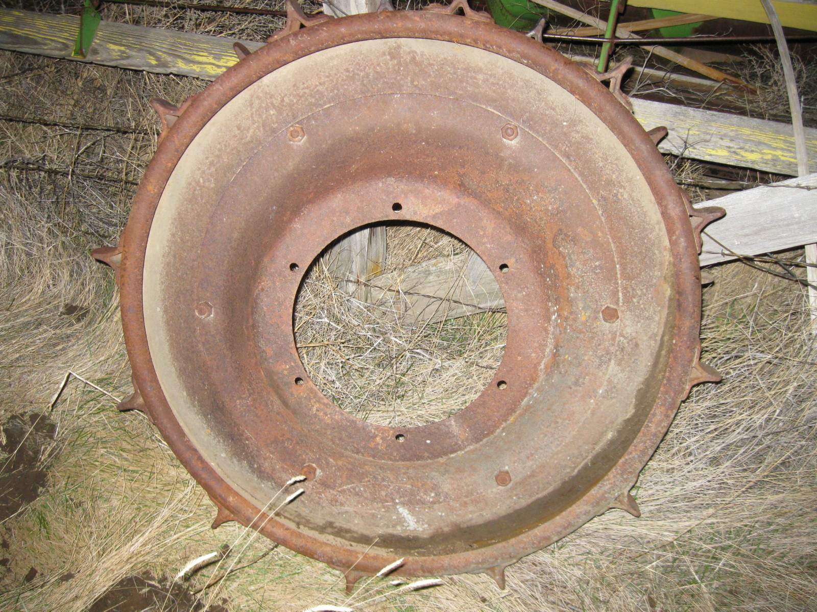Ford Ferguson 9N 2N Tractor WW II Rear Steel Wheel With Lugs Fordson 8N ...