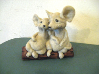 QUARRY CRITTERS SECOND NATURE DESIGN MOCHA & MYNAH MICE ON LOG FIGURINE ...