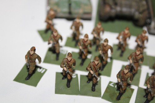 15MM Miniatures Painted Lot (33) WWII Soviet Soldiers 5 Tanks Plastic ...