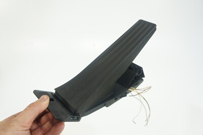 07-2015 bmw f02 e60 f07 f10 gas pedal module acceleration accelerator ...