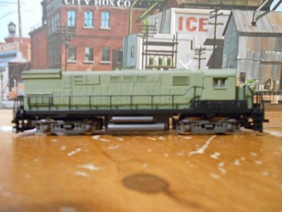 HO Scale Trains AHM/Mehano Alco C424 Run Nice and Smooth Green Primer ...