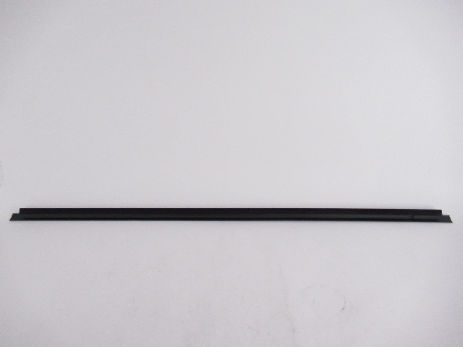 Genuine OEM Toyota 68292-35041 Tailgate Glass Belt Weather Strip 2010 ...