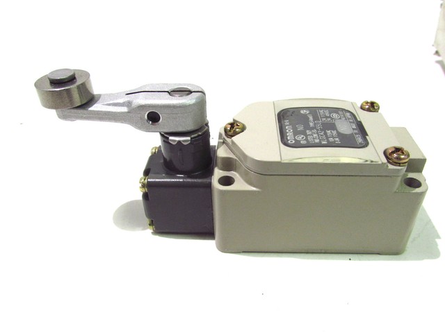 OMRON WLGCA2-55LD LIMIT SWITCH 115VAC/10A 115VDC/0-8A for sale online ...