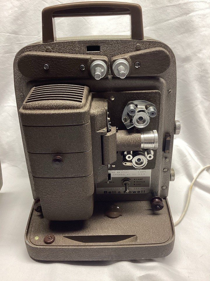 VINTAGE BELL & HOWELL 8 MM MOVIE PROJECTOR, MODEL 253-AX, Works Great ...