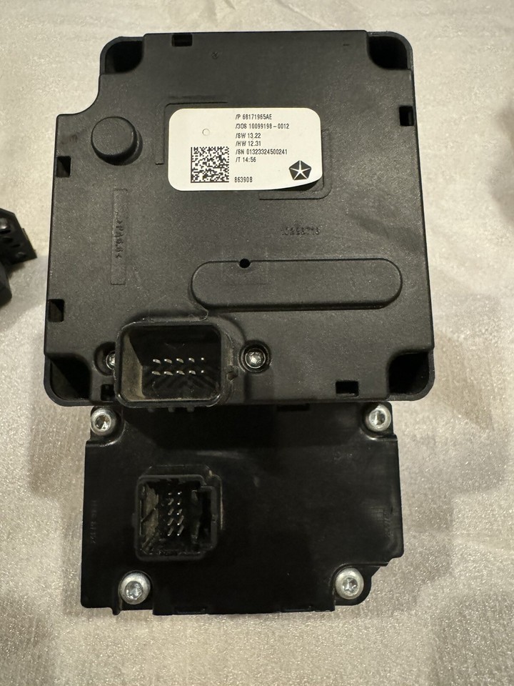 2018 Dodge Ram 1500 OEM Gear Shifter Selector P68171965AJ "TESTED" A24 ...