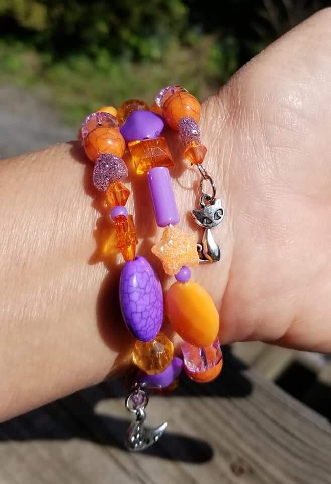 Purple & Orange Stars Beaded Cat & Moon Charms Memory Wire Beaded ...
