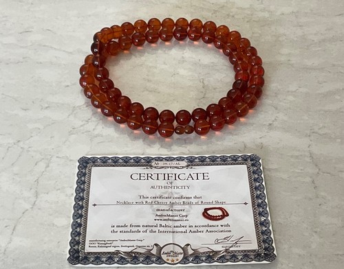 AMAZING RED BALTIC AMBER NECKLACE. LITERALLY GLOWS. | eBay
