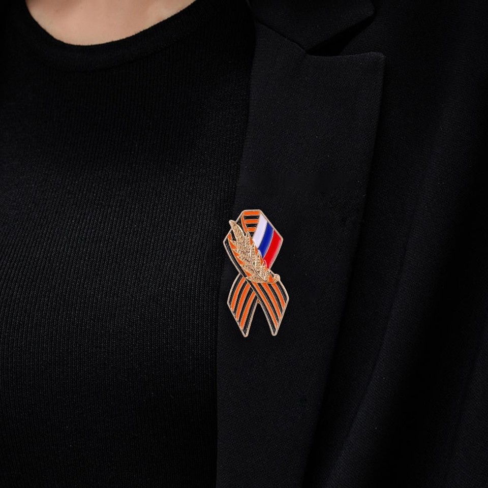 &RUSSIA FLAG PIN Official RUSSIAN National Shiny Waving Flag Enamel ...