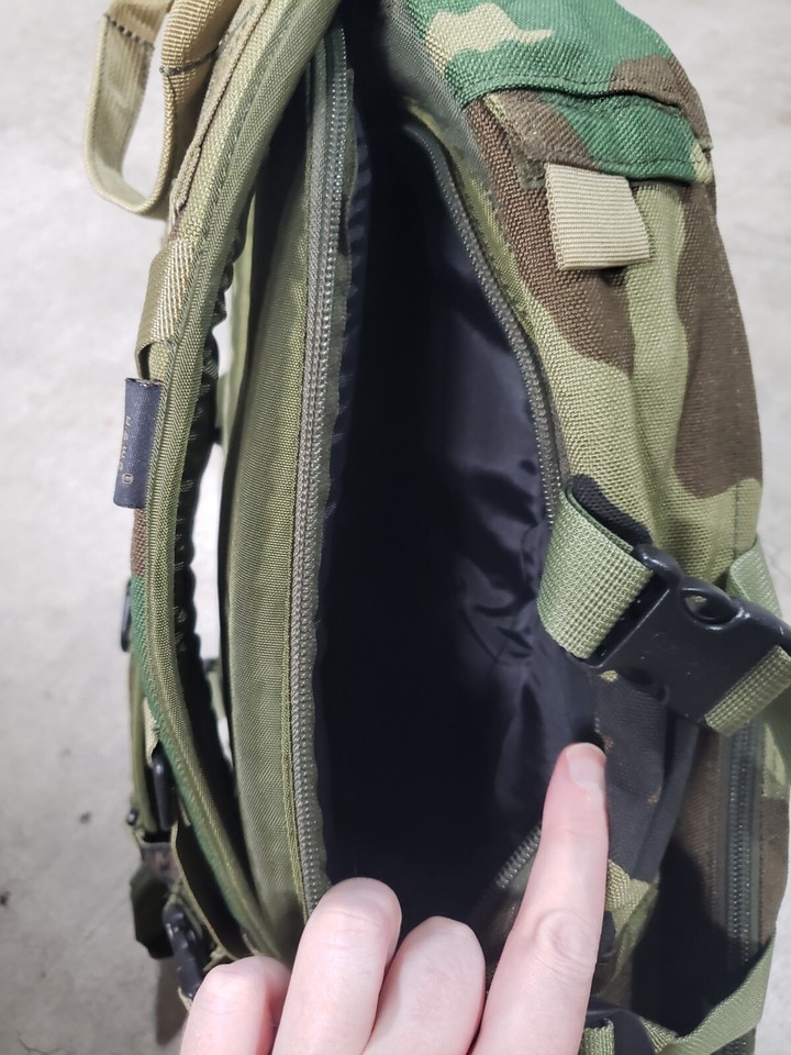 Camelbak HAWG Maximum Gear Hydration Pack Backpack M81 Woodland Camo ...