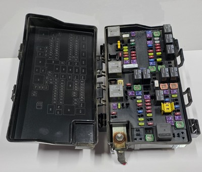 2013-2014 DODGE RAM 1500 TIPM FUSE BOX INTEGRATED POWER MODULE FUSEBOX ...