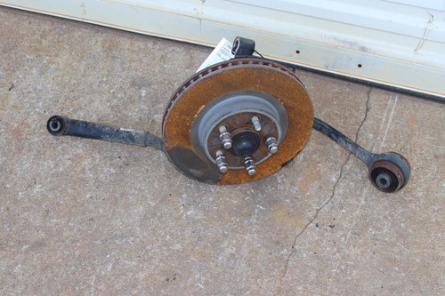 2015-2022 FORD MUSTANG RWD FRONT RIGHT SPINDLE KNUCKLE WHEEL HUB W ...