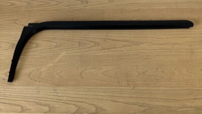 GM 22774086 Door Window Outer Sealing - Rear Driver Side | eBay