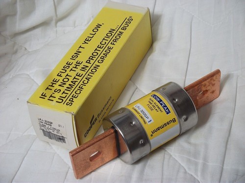 Bussmann LPJ-300SP LPJ300SP ( 300A ) 600Vac LOW-PEAK DUAL-Element Class ...