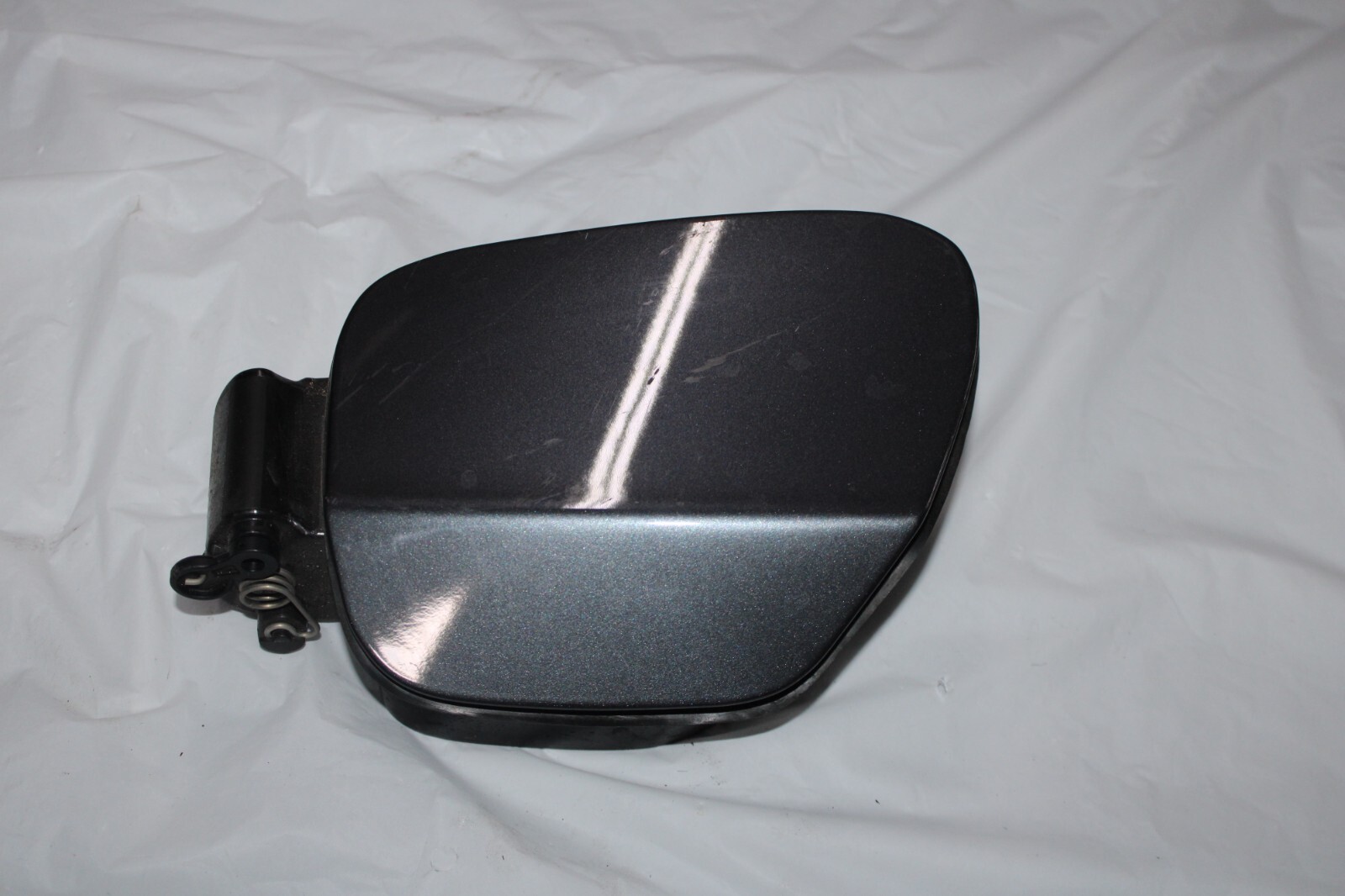 Side Gas Lid Door Cover Pot Gray OEM BMW E89 Z4 Roadster 2009-2016 | eBay