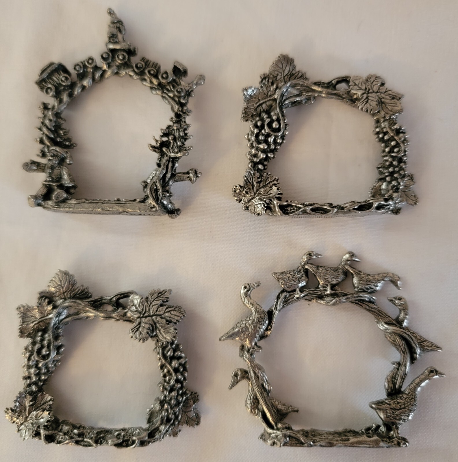 4 Wanda Scruby Pewter Napkin Rings Geese Santa Train Christmas Vtg ...