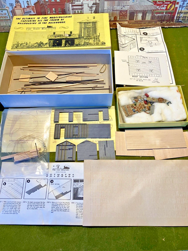 HO SCALE FINE SCALE MINIATURES WATER TANK & TOOL SHED KIT #125 | eBay