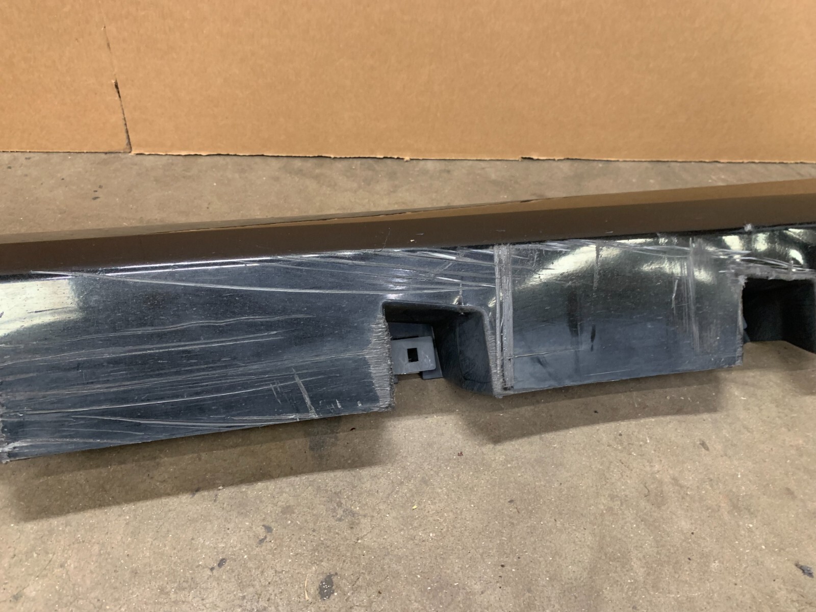 2013-2020 Lincoln MKZ Left Driver Skirt Side Rocker Panel Molding ...