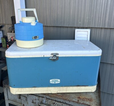 Vintage THERMOS LARGE Metal Ice Chest Cooler W/ Water Jug Outdoor ...