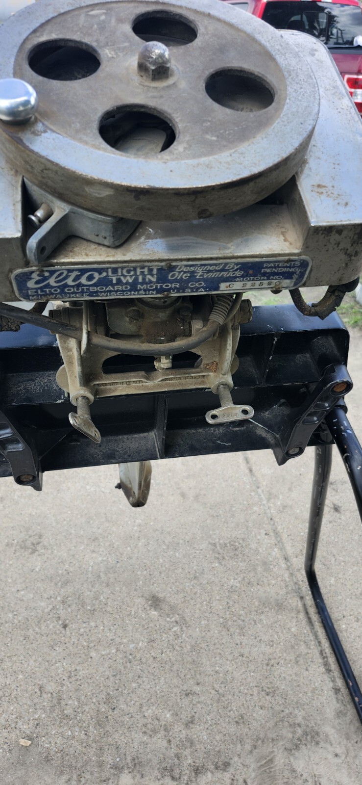 Antique 1925 Elto Model C Light Rudder Twin Outboard Motor (Later ...