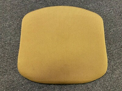 Chairs - Knoll Life Chair