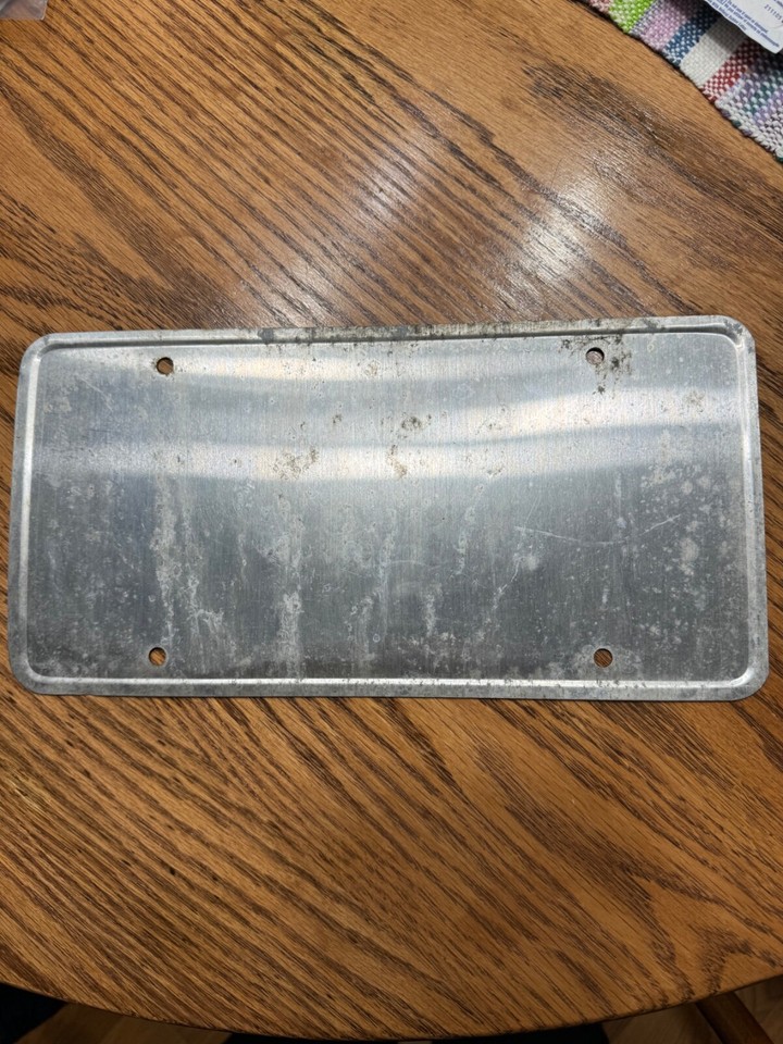2012 TAG MINNESOTA DISABLED PERSON LICENSE PLATE 0557 HM WHEELCHAIR ...
