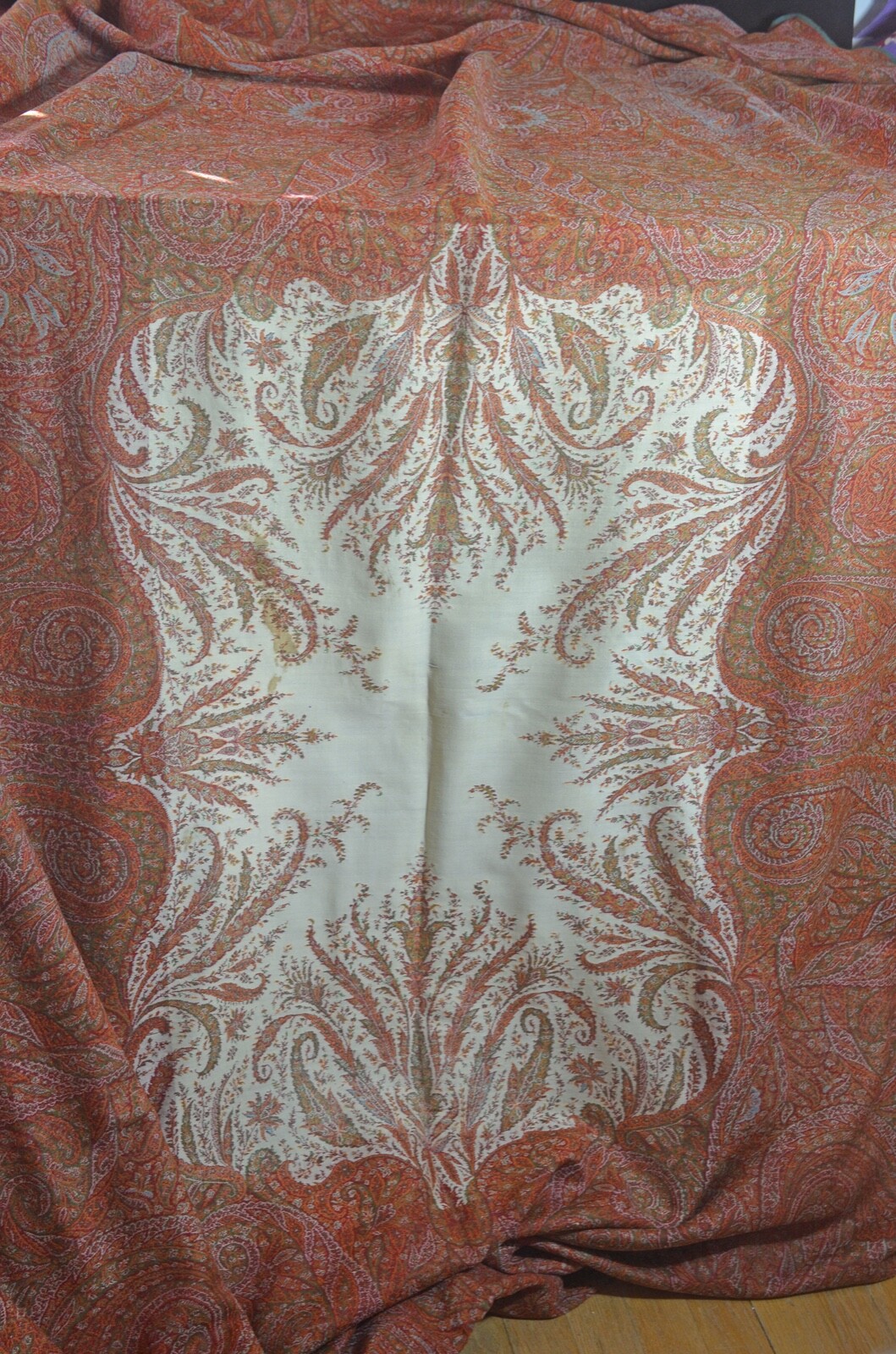 Antique Paisley Shawl from India with White Center VV387 | eBay