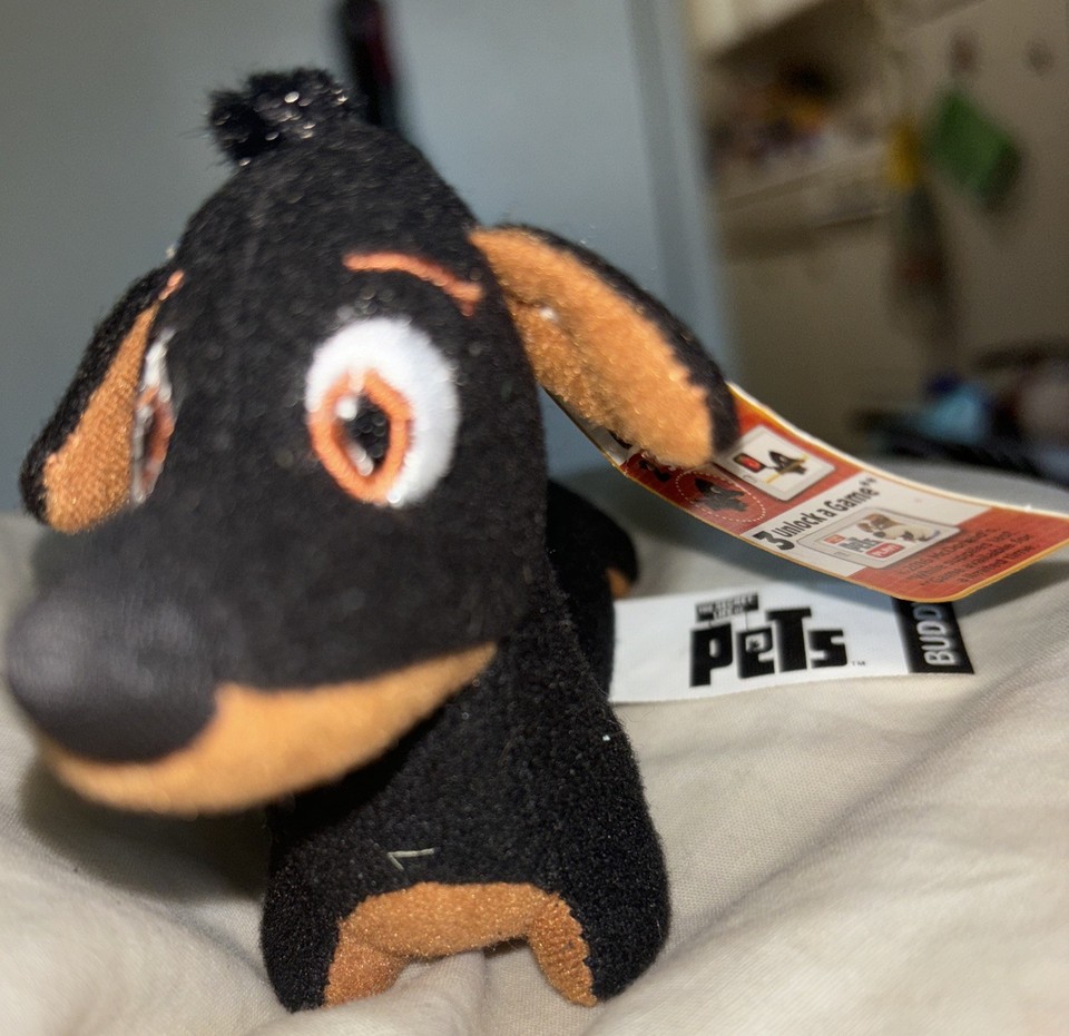 The Secret Life of Pets Wiener Dog Puppy Buddy Dachshund McDonalds Toy ...