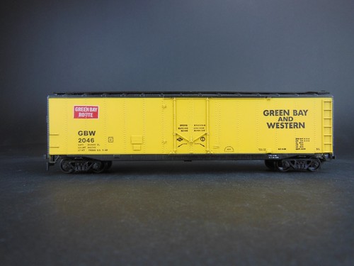 HO SCALE GREEN BAY AND WESTERN GBW 2046 50' BOX CAR | eBay