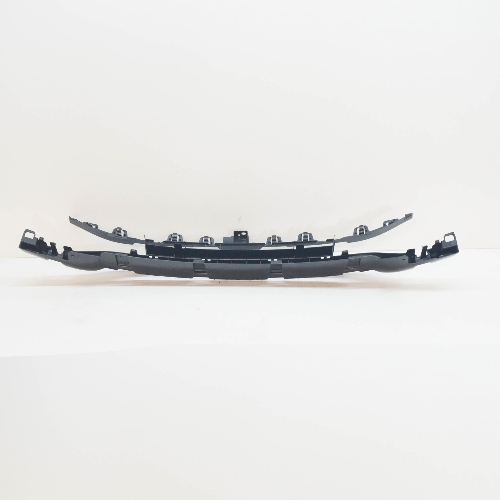 BMW 4 F36 Frontstoßstangen-Lufteinlassverkleidung Mitte 51117294657 ...