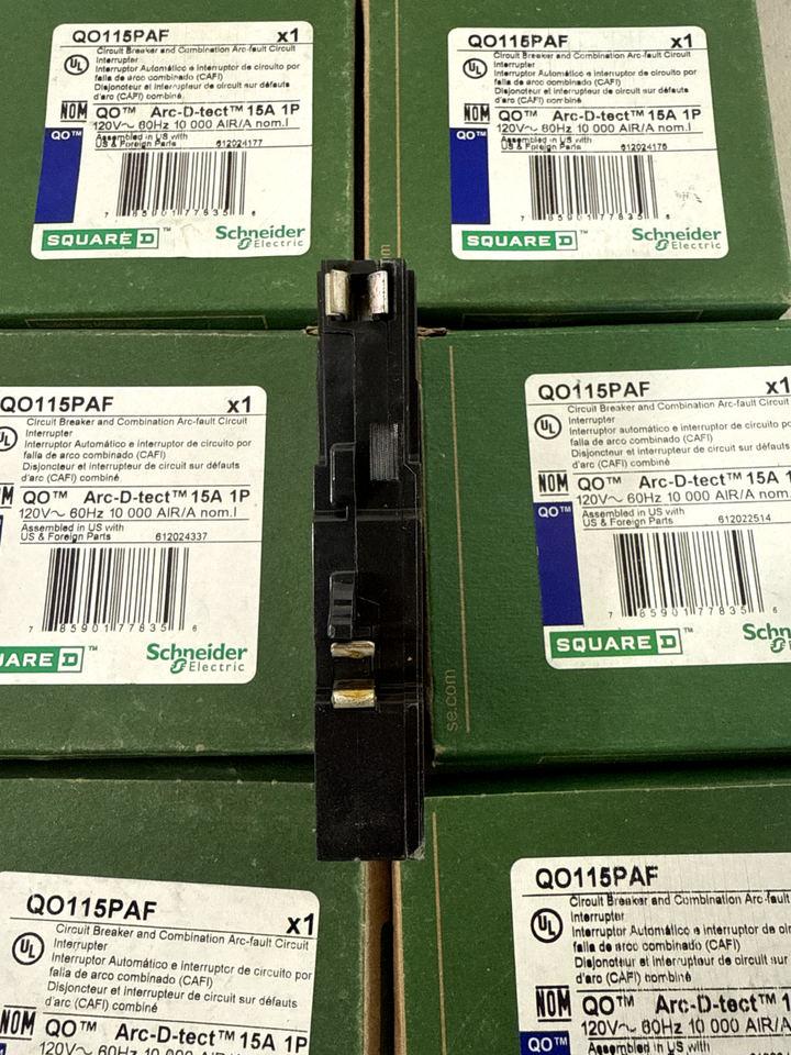 10 PCS SQUARE D QO115PAF QO 1P 15AMP AFCI ARC-FAULT CIRCUIT BREAKERS | eBay