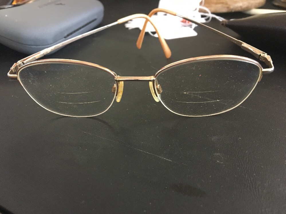 USED EYE GLASSES 51019 Looks Like Gold D37 | eBay