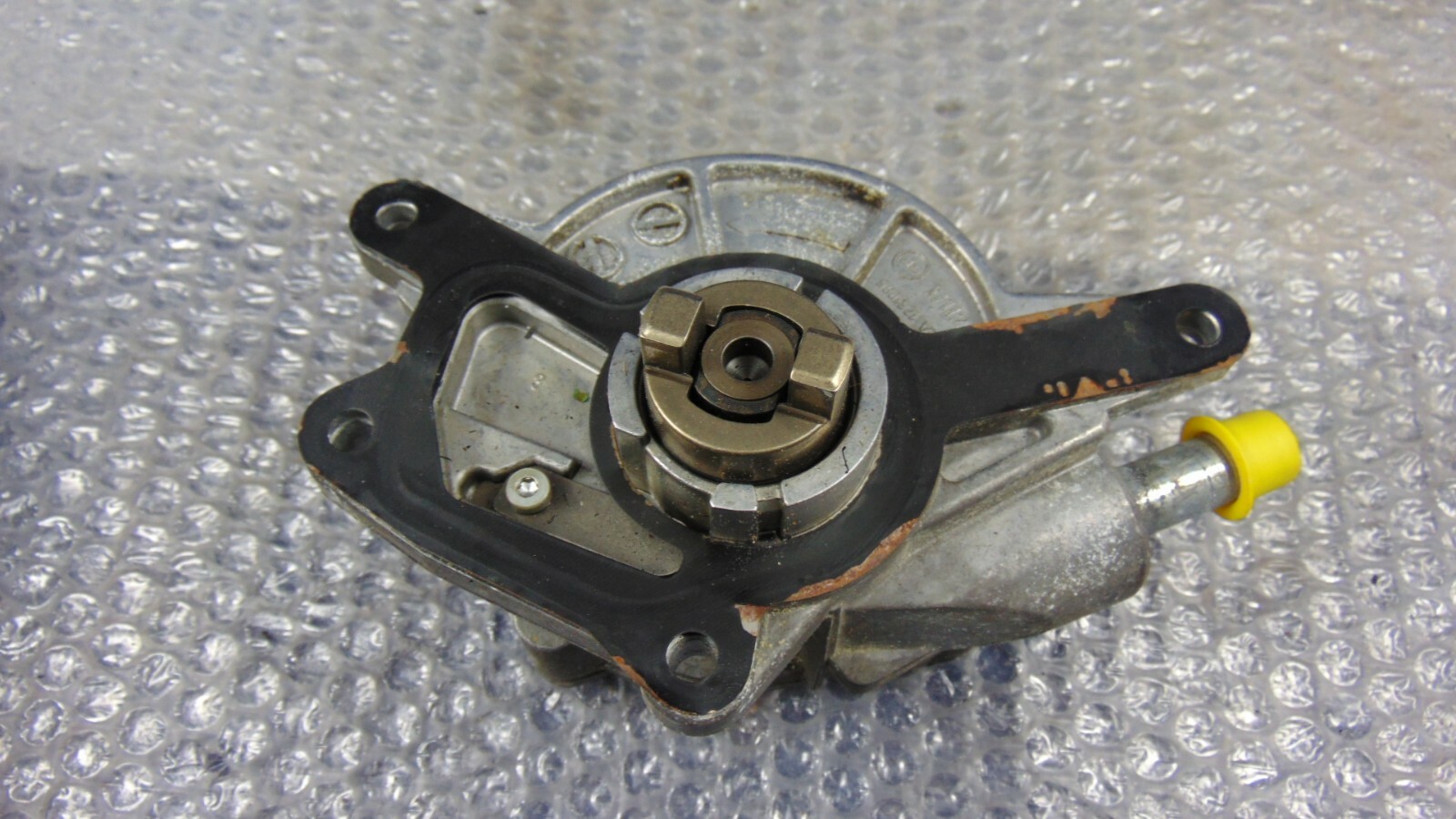 Vacuum Pump Depressor A6422300165 Fit for Mercedes M W164 - E W/S212 ...