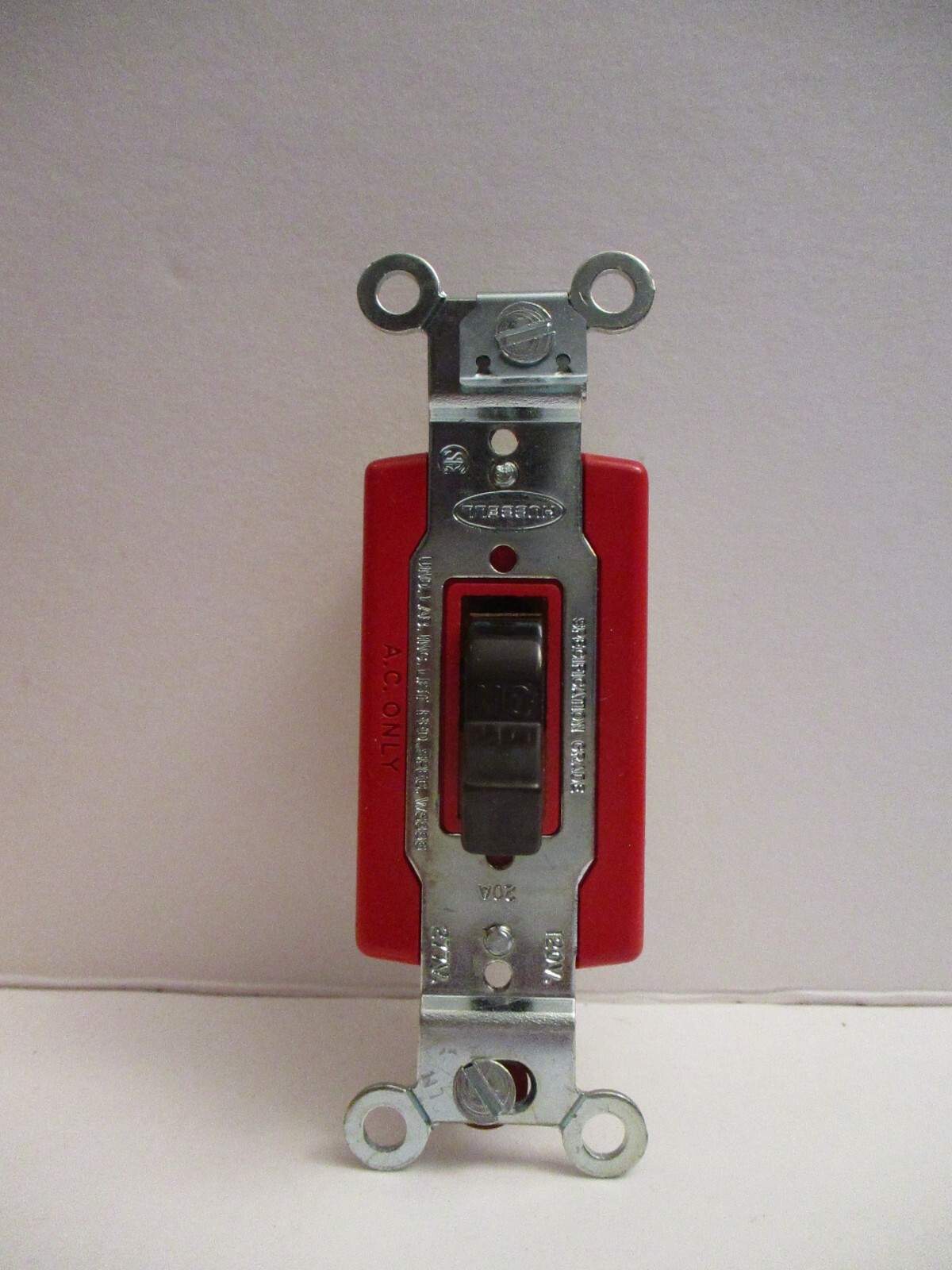 Vintage Hubbell 1122 A.C. Flush Toggle Switch 20 Amp 120V- 20A 277V NOS ...