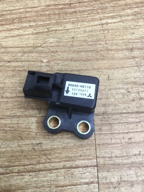 OEM & Yaw Rate Sensor For Hyundai Santa Fe 02 OEM | eBay