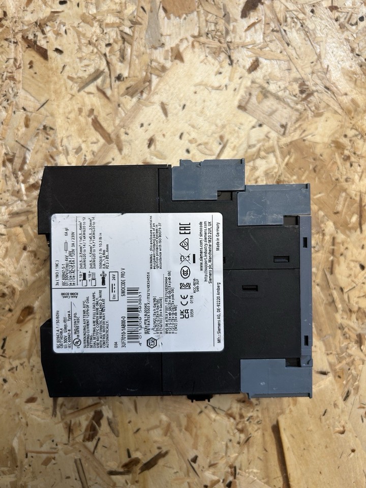 Siemens 3UF7010-1AB00-0 SIMOCODE pro V PB — Motor Management ...