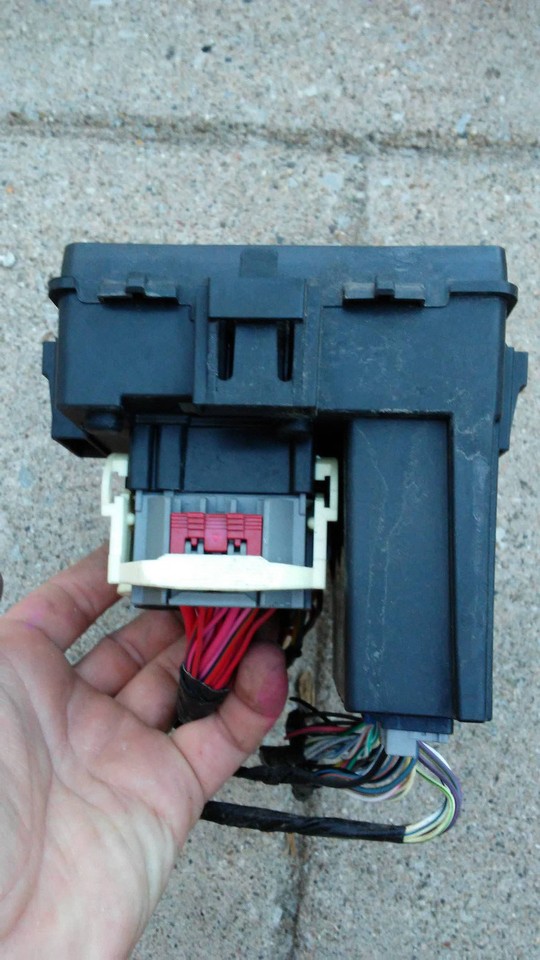 11-13 Avenger Chrysler 200 TIPM Totally Integrated Power Module Fuse ...