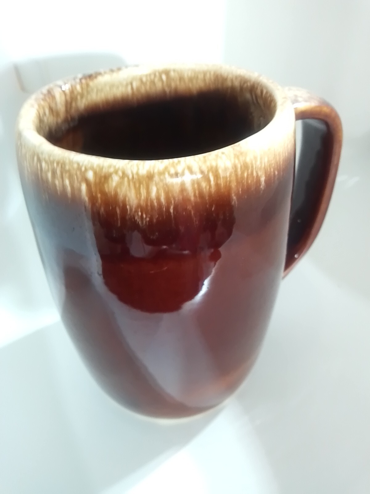 HULL BROWN DRIP COFFEE MUG. HULL BROWN BEER STEIN. Note:Small Crack ...
