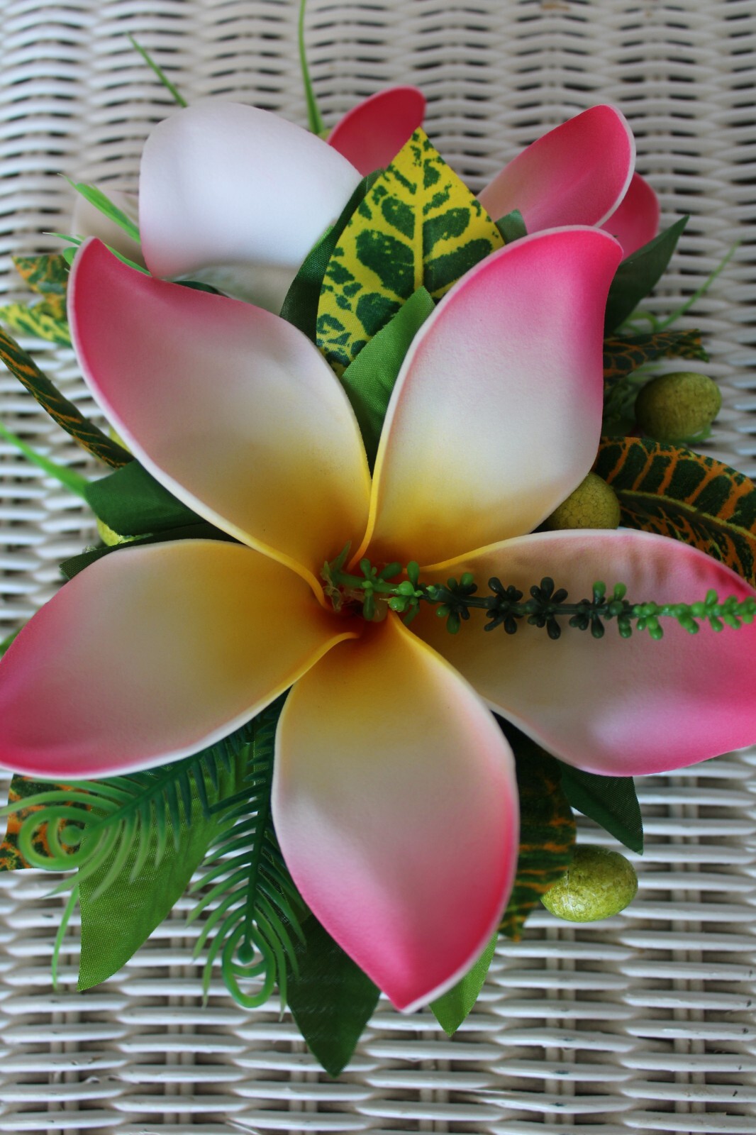 Hawaiian Hula Hair Piece or Lauhala Hat Accesory Pink Yellow Plumeria ...