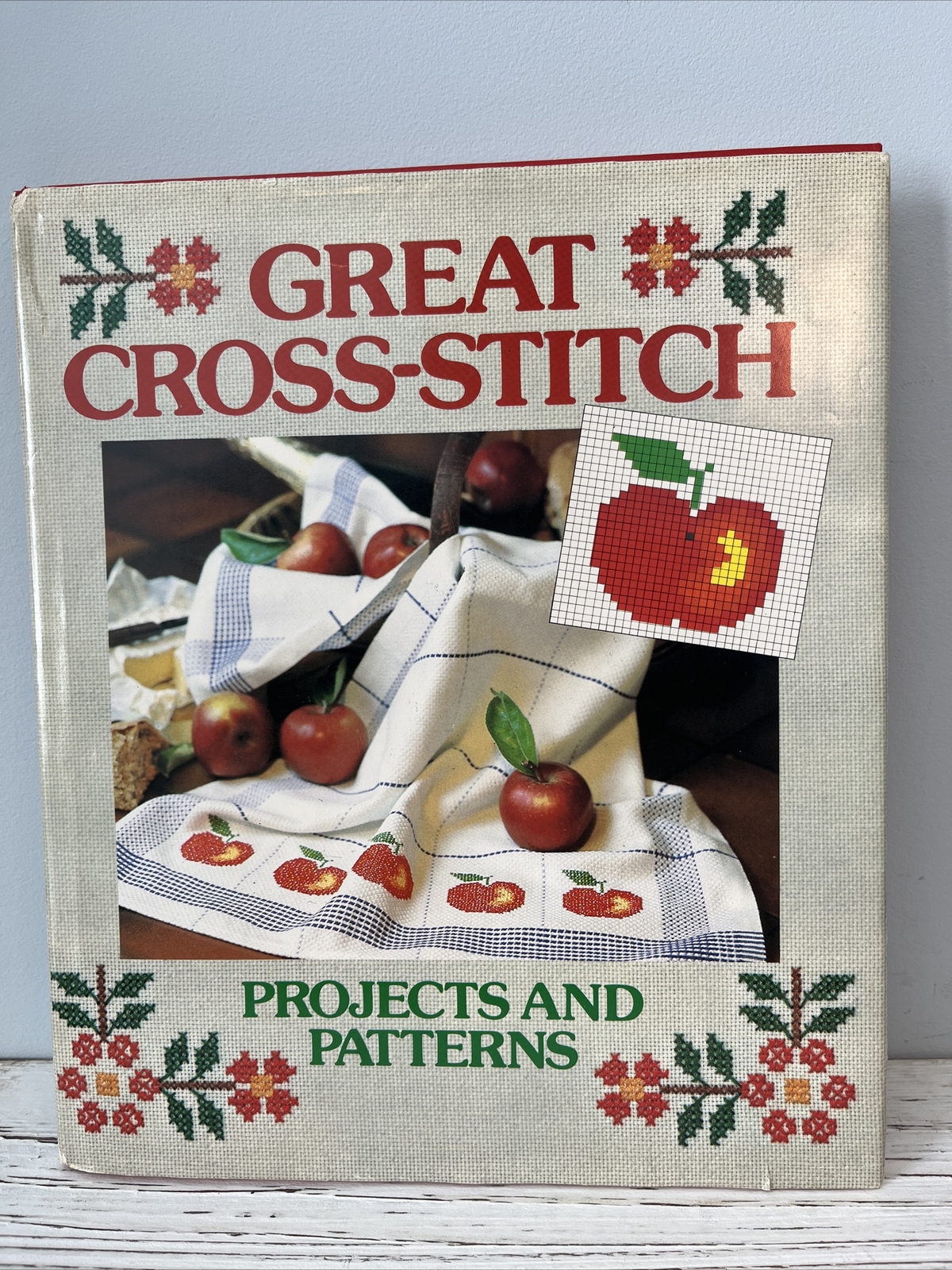 Great Cross Stitch Book Projects and Patterns Hardcover 1984 Sedgewood ...