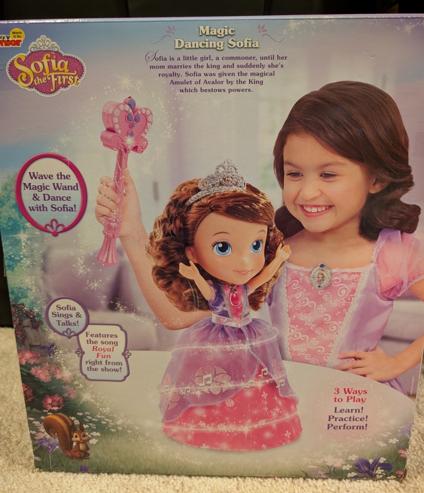 NEW Disney Sofia The First Magic Dancing Sofia Doll Sings Discontinued ...