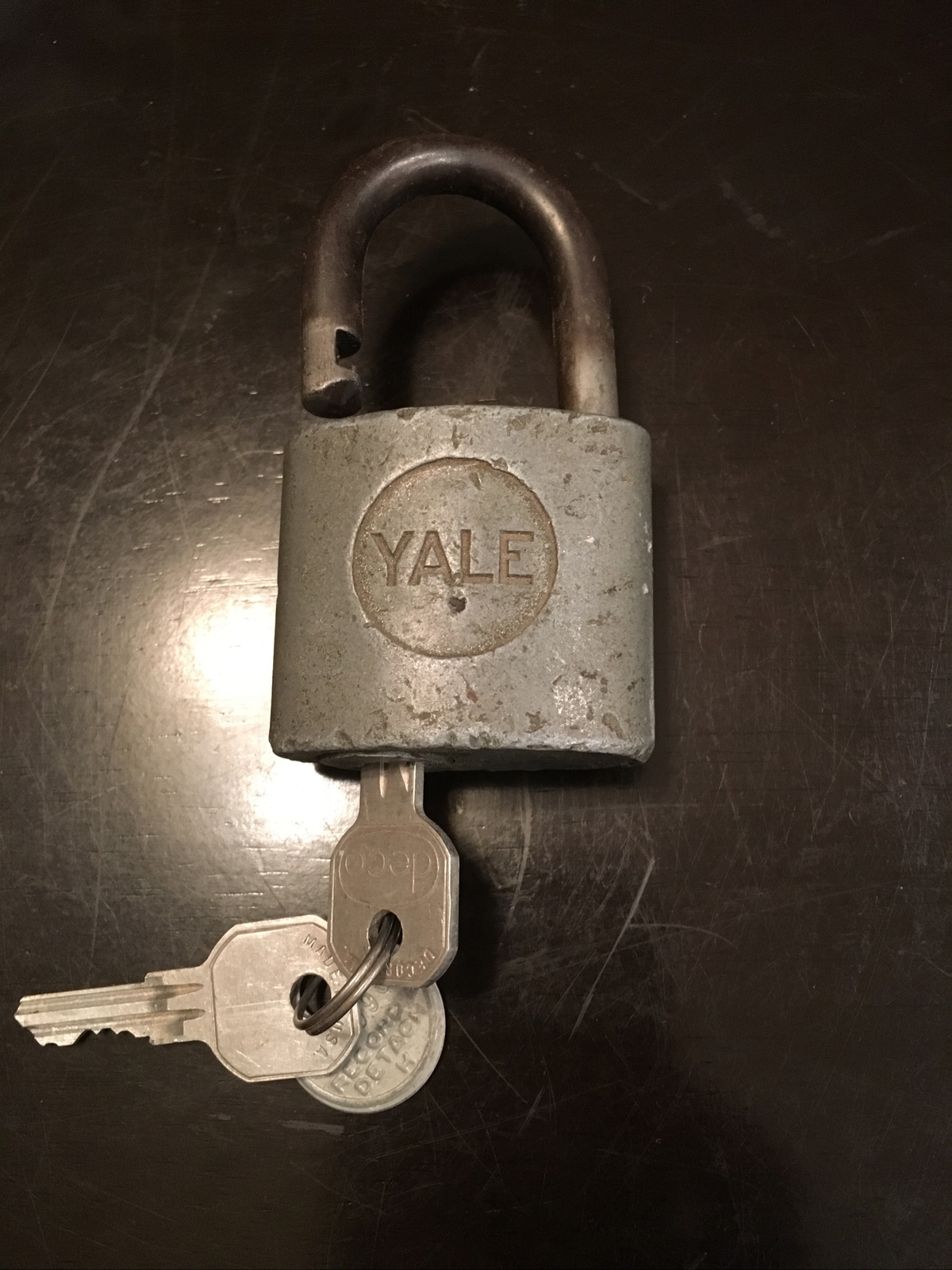 Vintage Yale Lock Co. Padlock With 2 Keys - Made in USA | eBay