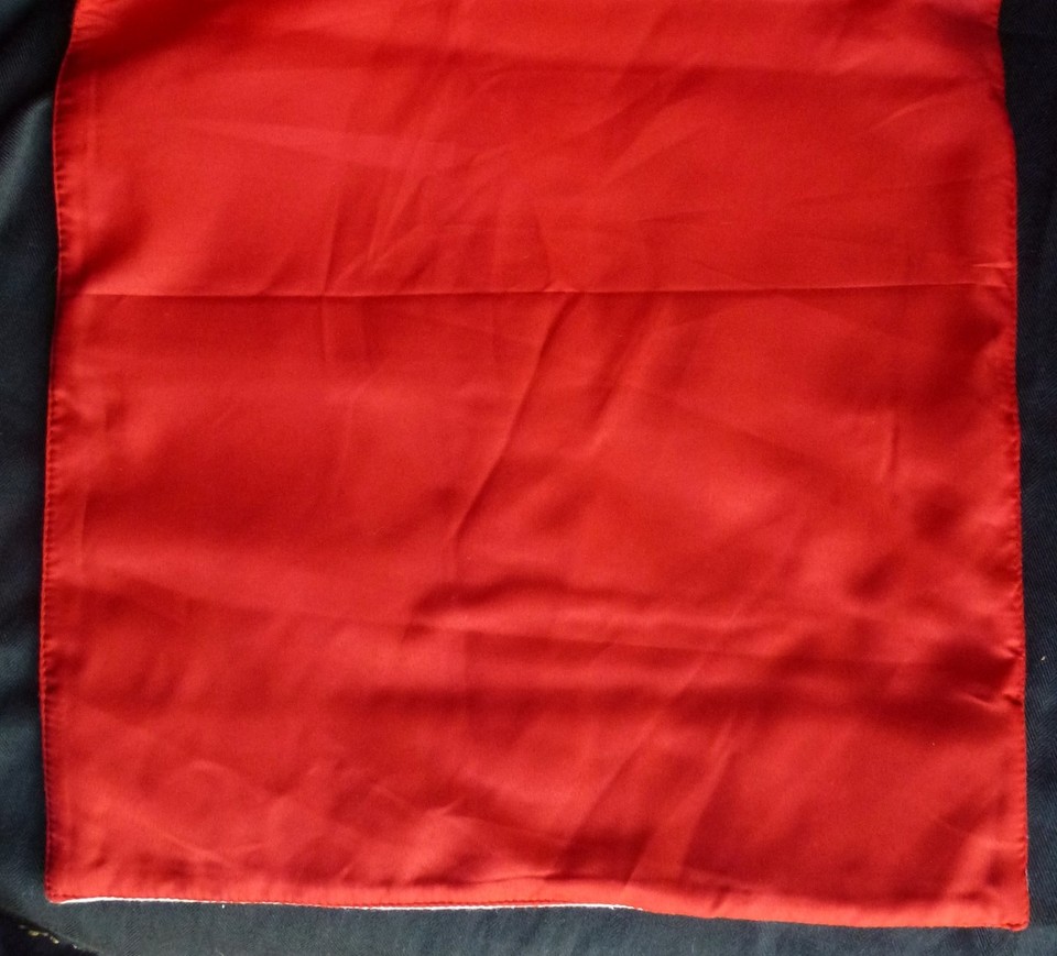TAHARI Festive Santa Suit TABLE RUNNER Wool Blend Cheery Holiday 16" x ...