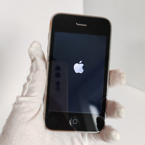 Apple iPhone 3st gen (iPhone 3GS) 8GB 2MP 3.5" iOS 3.1.3 NO.016 | eBay